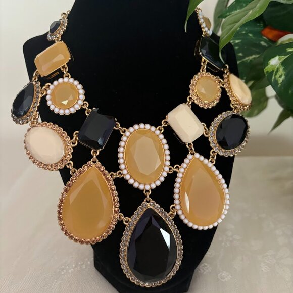 kate spade | Jewelry | Rare Kate Spade Ny Run Around Statement Necklace ...